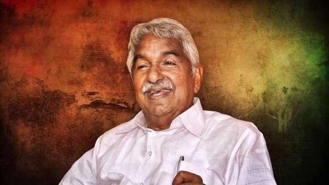 ഉമ്മന്‍ ചാണ്ടി സ്മാരക സ്‌കോളര്‍ഷിപ്പ് വിതരണം ഓഗസ്ത് 18ന് അമ്പലപ്പുഴയില് ...